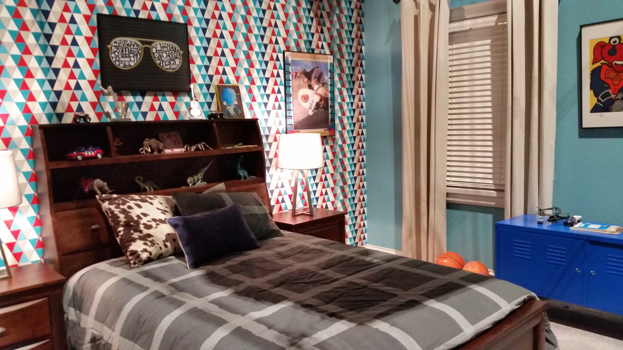 Behind the scenes at ABC's black-ish - pictures of the Blackish House!