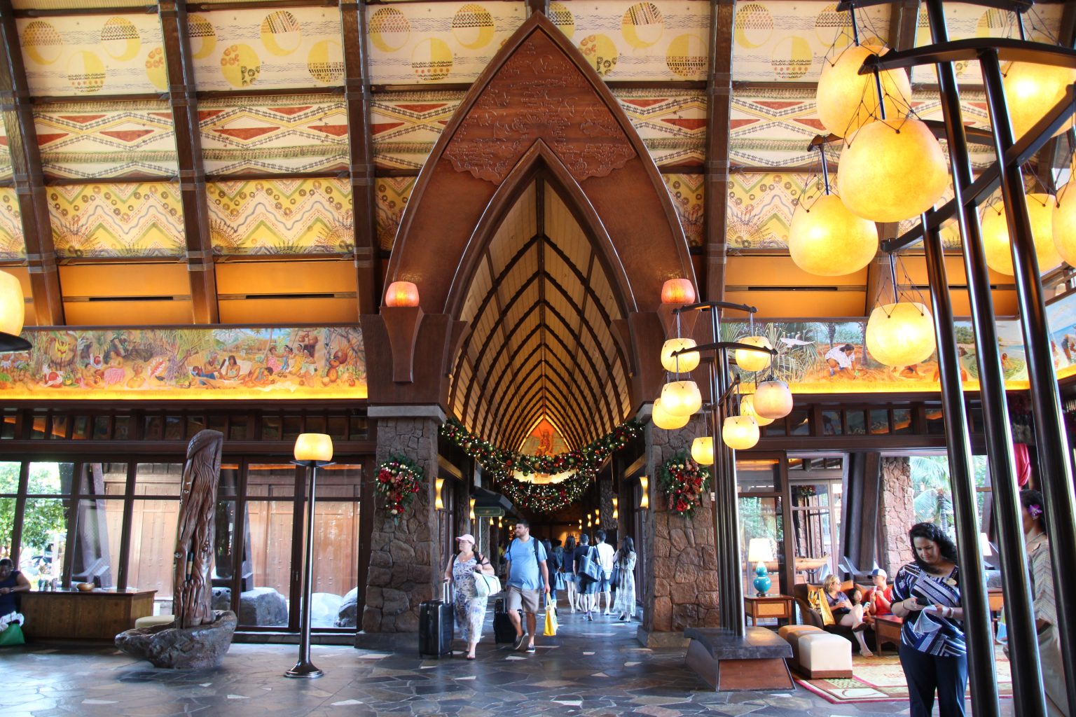 An inside look at Aulani, the only Disney Resort in Hawaii!