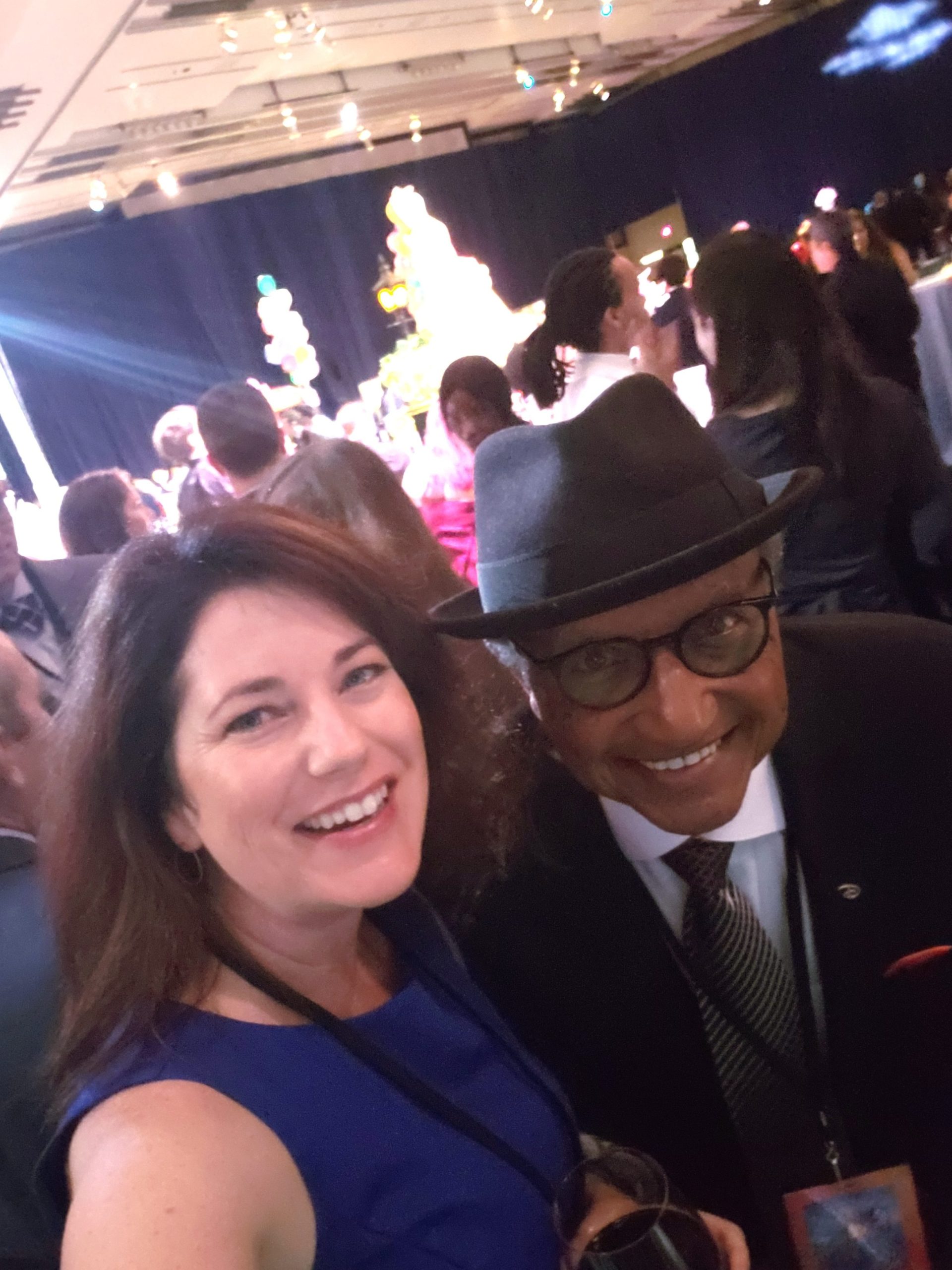 Special Moments from the Mary Poppins Returns Red Carpet!